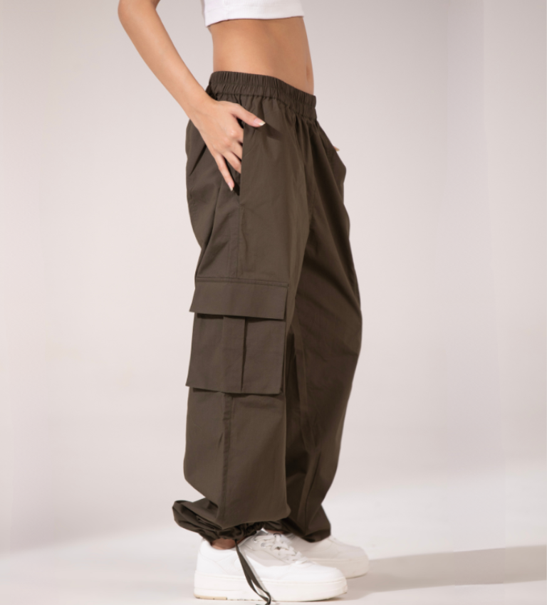 Cargo Pants for Women | Baggy, High-Rise & Stylish Cargo Trousers – Botnia